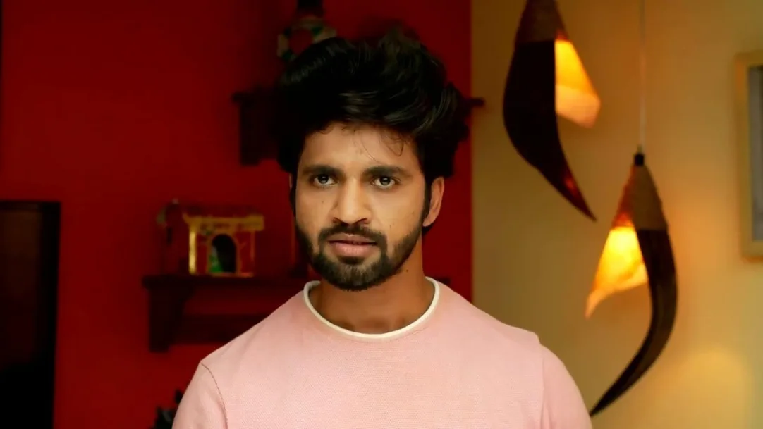 Appi Amchi Collector TV Serial Online - Watch Tomorrow's Episode Before ...