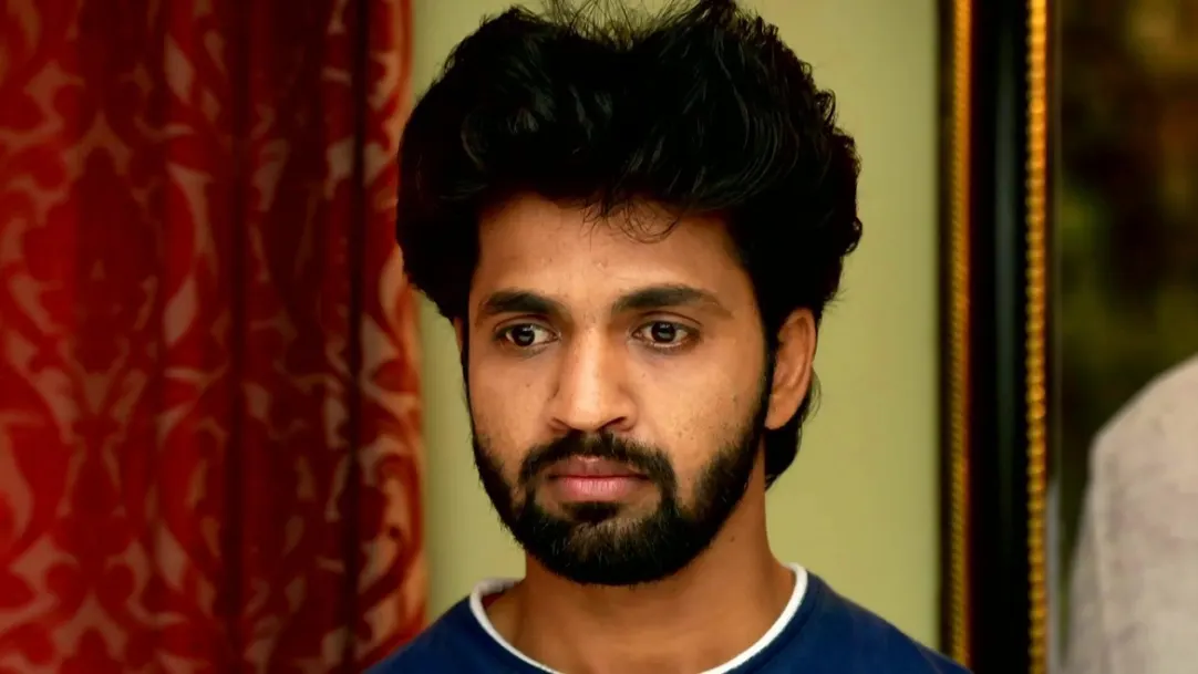 Watch Appi Amchi Collector Latest Episodes Online Exclusively on ZEE5