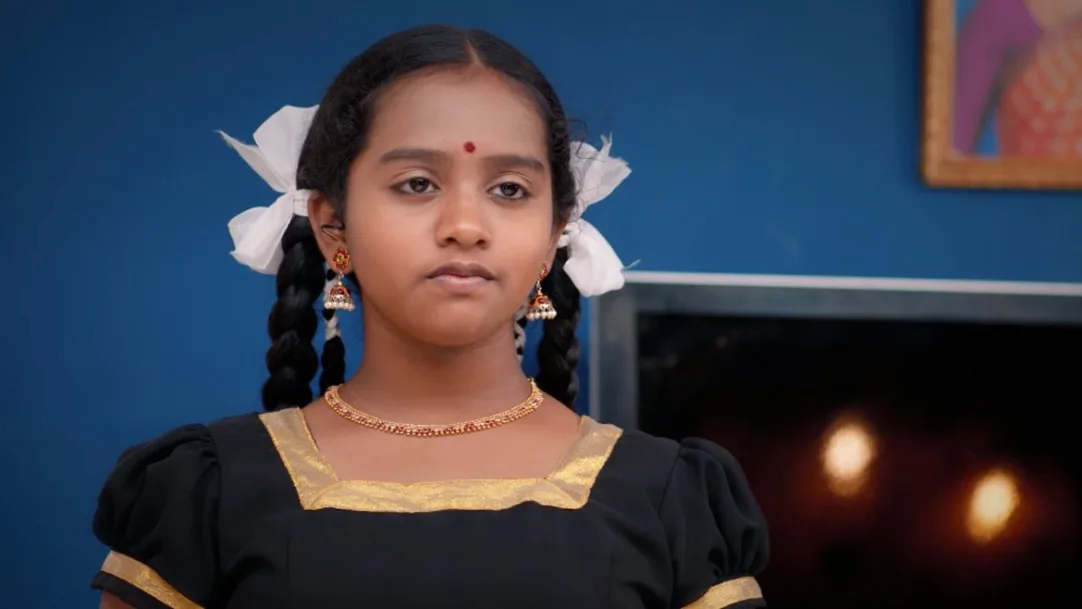 Watch Ninaithale Inikkum Latest Episodes Online Exclusively on ZEE5