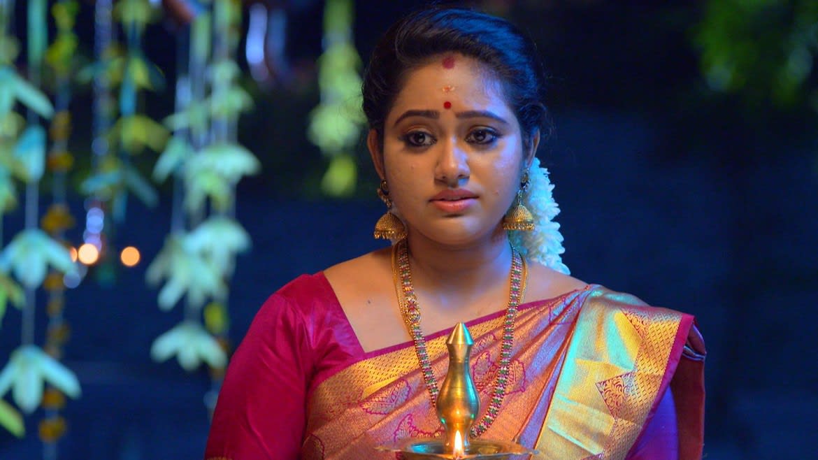 Watch Mrs. Hitler TV Serial 25th September 2021 Full Episode 107 Online ...