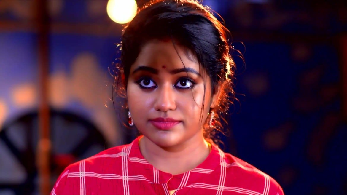 Watch Mrs. Hitler TV Serial Webisode of 4th November 2021 Online on ZEE5