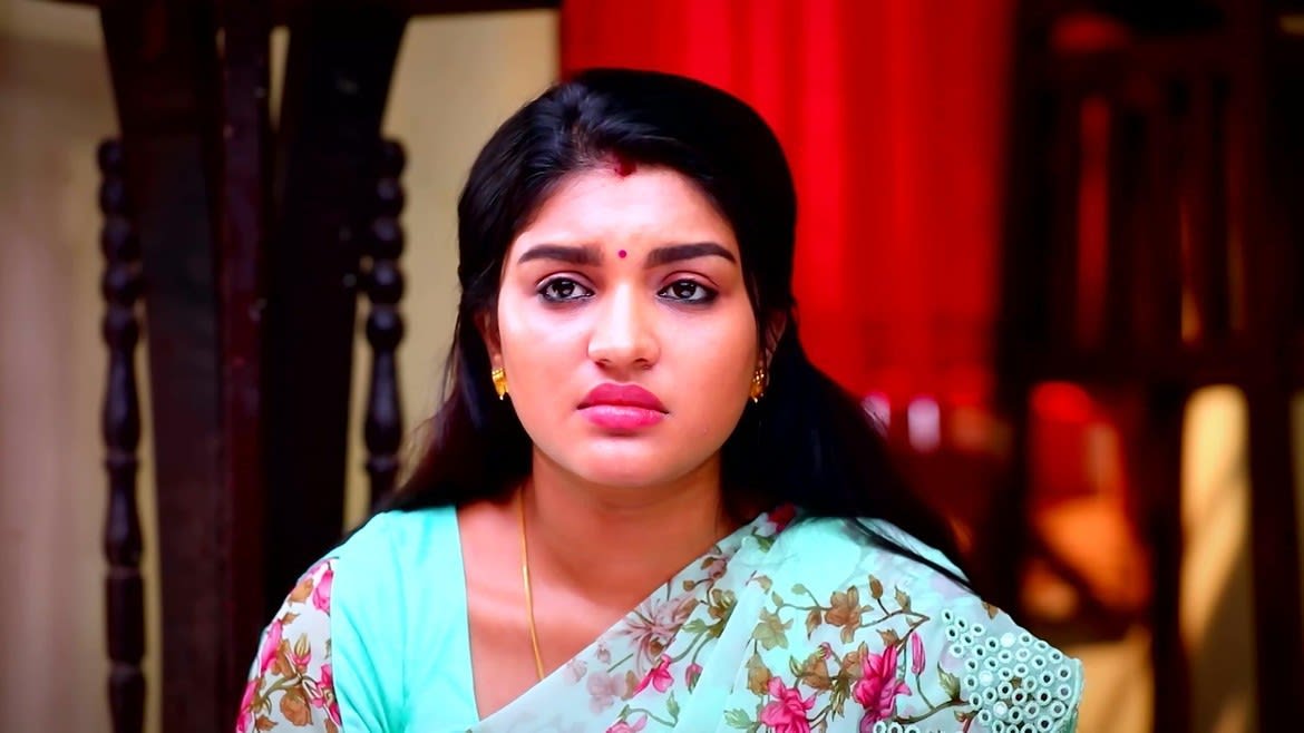 Watch Parvathy Learns about Akhila's 'Rahu Dosha' | Sembaruthi ...