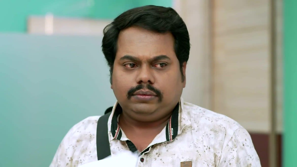 Watch Indra Learns about Deepu's Resignation | Man Udu Udu Zhala Man ...