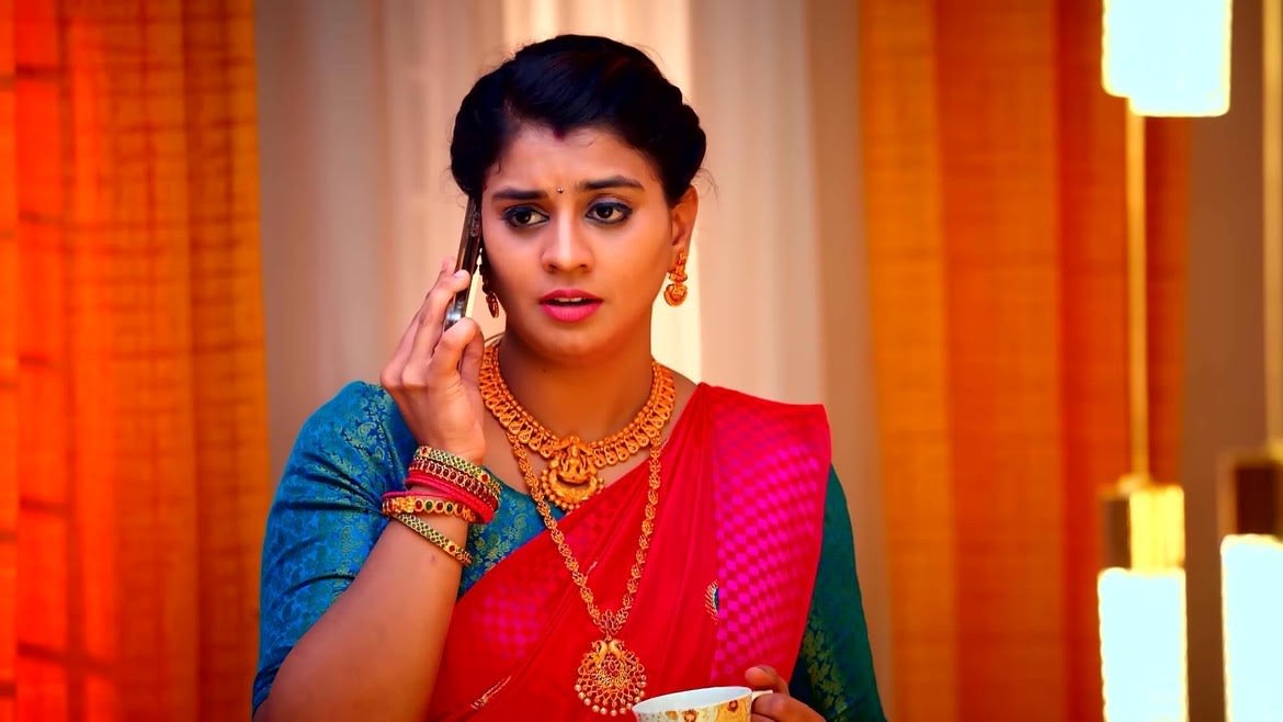 Watch Ninaithale Inikkum TV Serial Webisode of 28th January 2022 Online ...