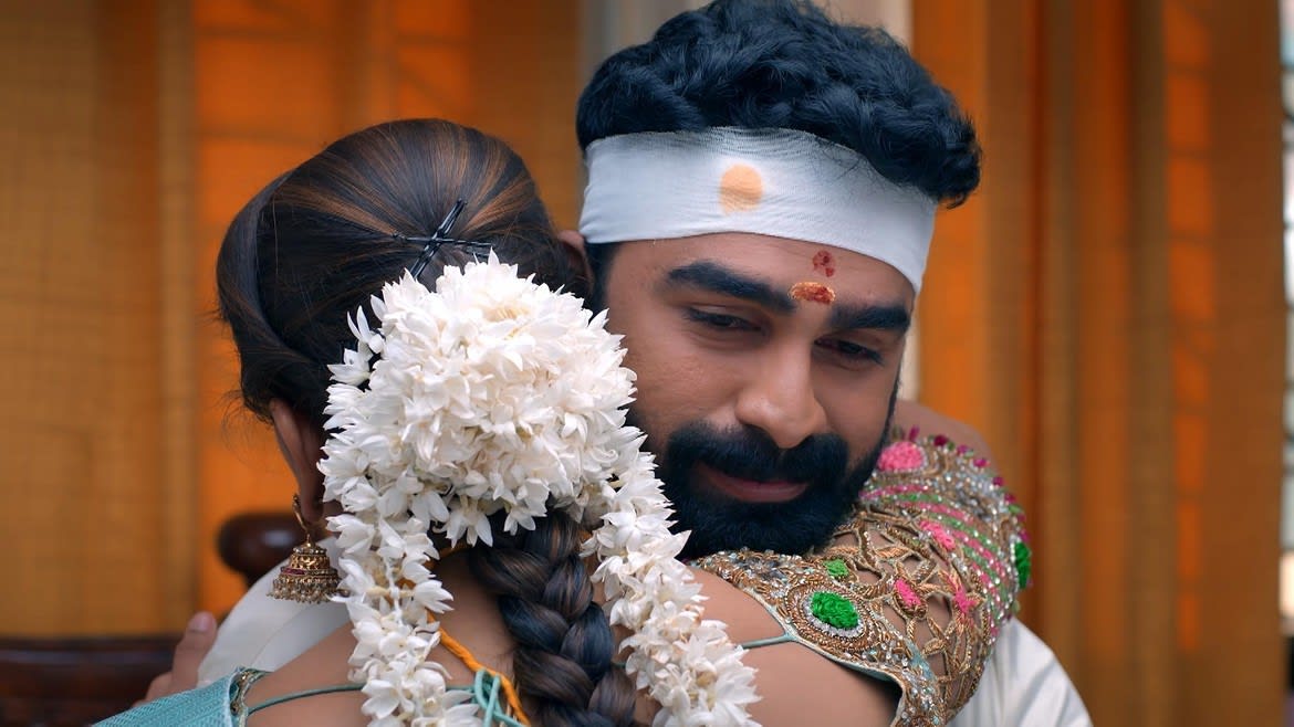 Watch Ninaithale Inikkum TV Serial Webisode of 24th January 2022 Online ...