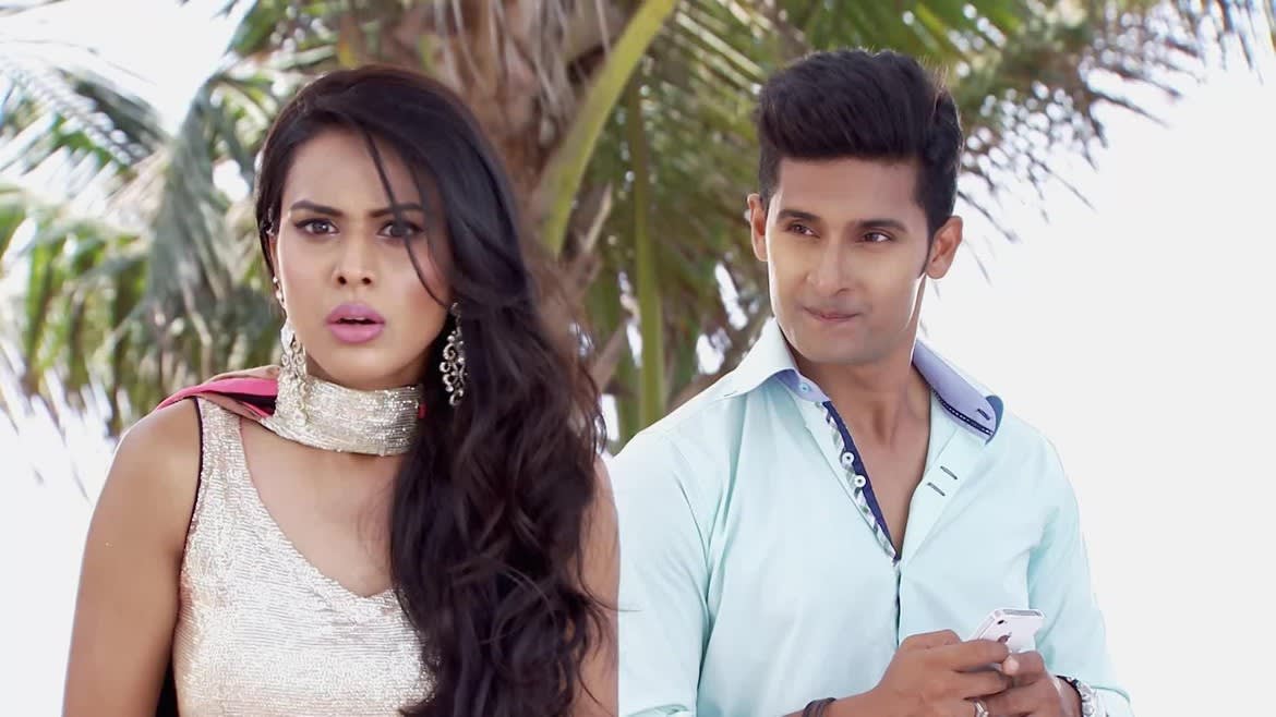 Watch Roshni-Sid's swimming pool banter - Jamai Raja funny scenes Jamai ...