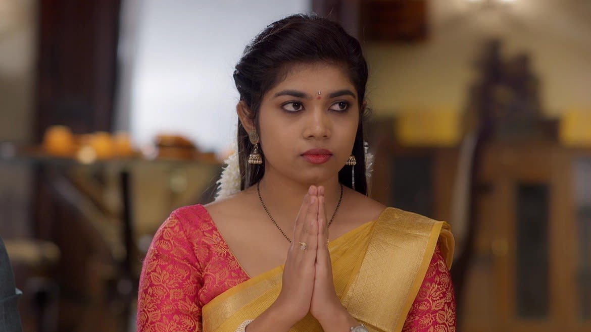 Watch Inti Guttu TV Serial 30th January 2021 Full Episode Online on ZEE5 Watch Inti Guttu TV Serial 30th January 2021 Full Episode Online on ZEE5