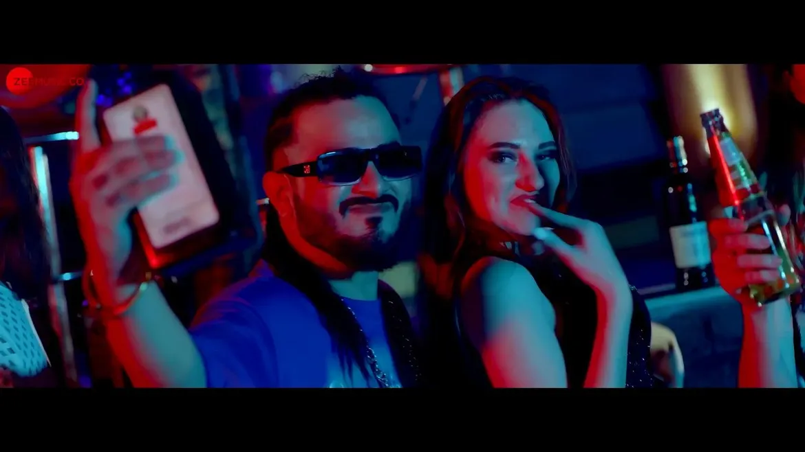 Watch Bigde Nawab Full Music Video Song Online in HD | ZEE5