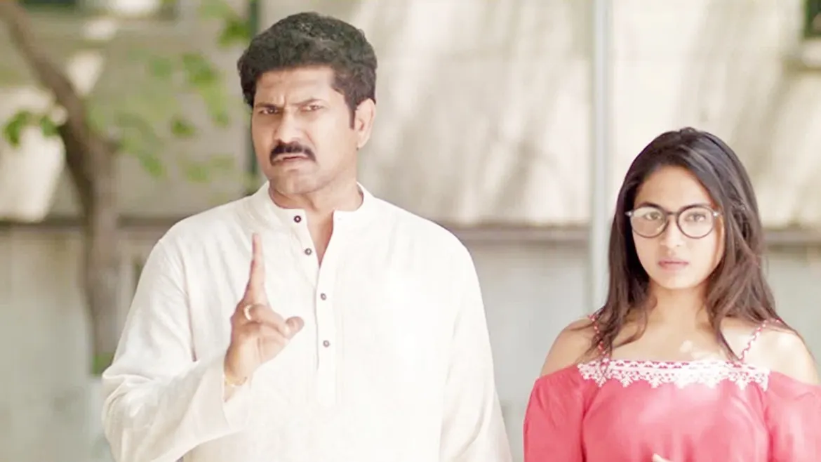 Watch Chitra Vichitram Season 1 E9 - Episode 9 - The Film Gets Stalled ...