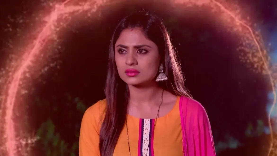 Watch Naagini TV Serial 22nd October 2018 Full Episode 700 Online on ZEE5