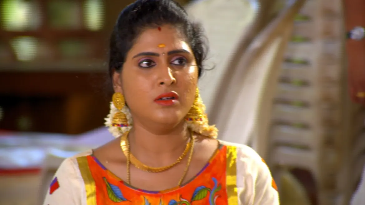 Watch Swathi Nakshatram Chothi TV Serial 17th September 2019 Full ...