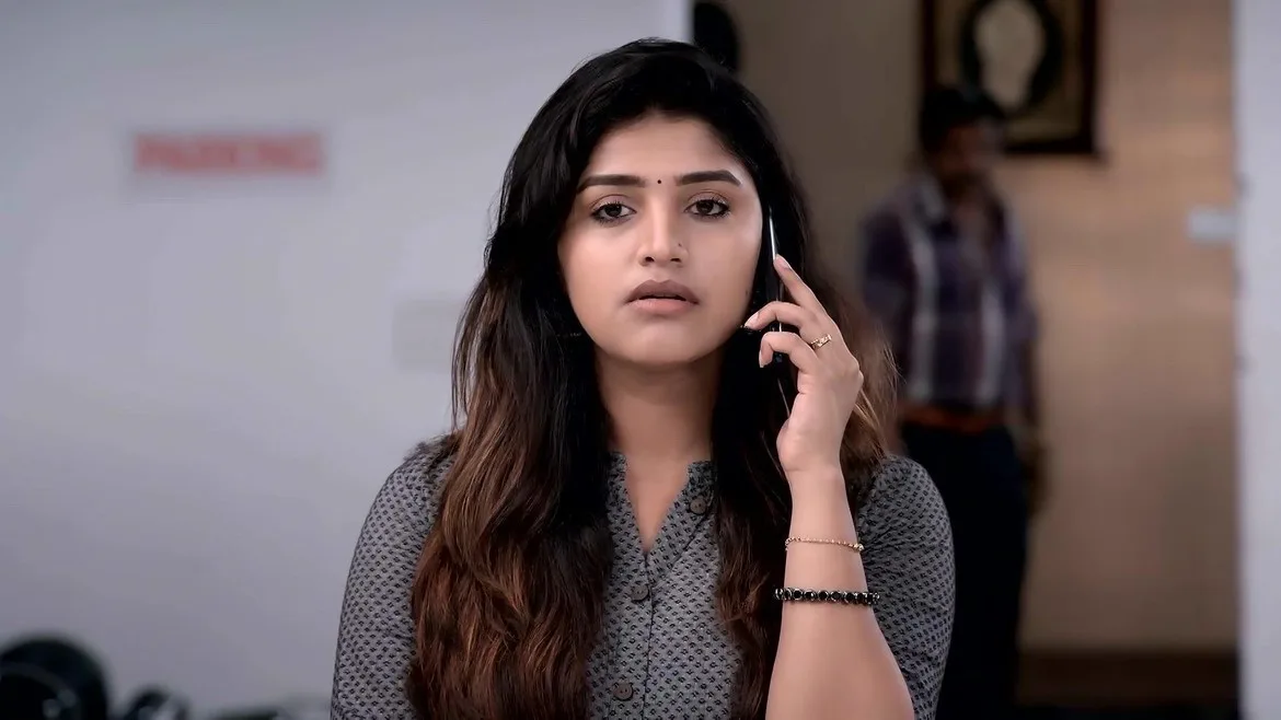 Watch Rajini TV Serial 14th June 2022 Full Episode 149 Online on ZEE5