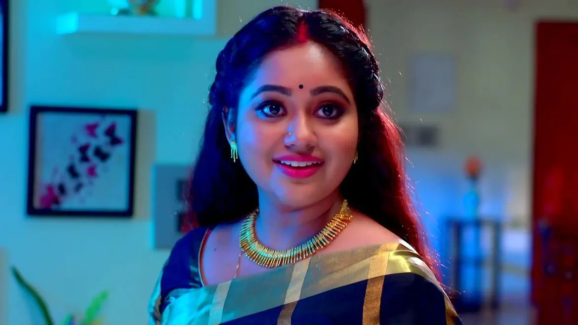 Watch Mrs. Hitler TV Serial Webisode of 10th July 2022 Online on ZEE5