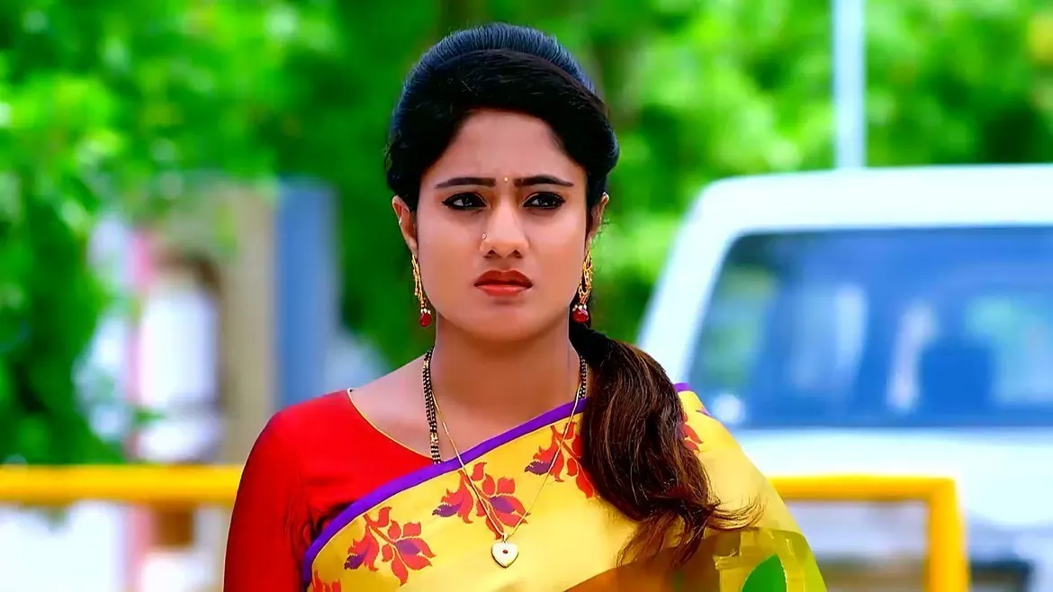 Watch Radhamma Kuthuru TV Serial 5th September 2022 Full Episode 879 ...