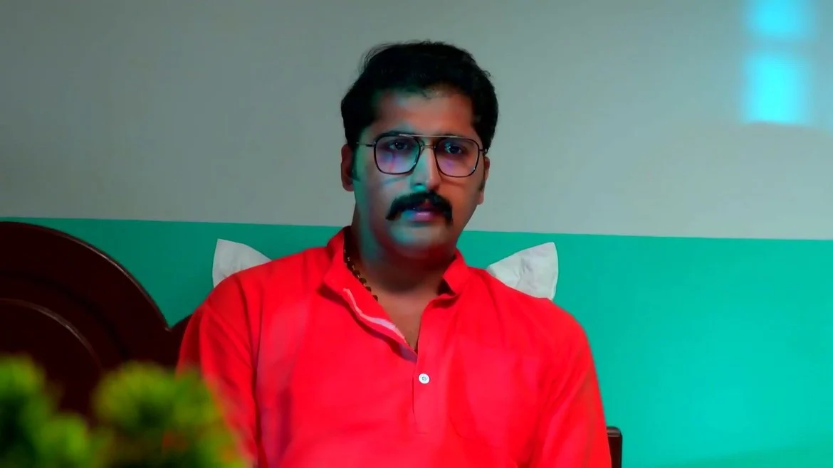 Watch Mrs. Hitler TV Serial Webisode of 7th November 2022 Online on ZEE5