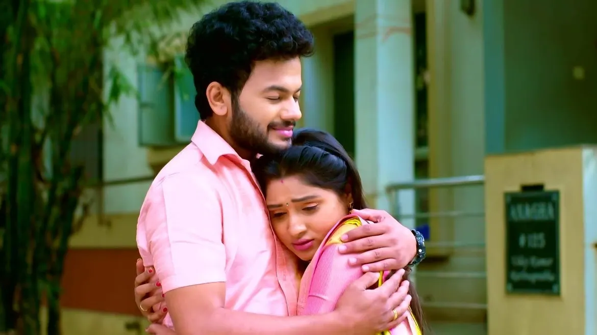 Watch Paaru TV Serial 9th January 2023 Full Episode 1076 Online on ZEE5