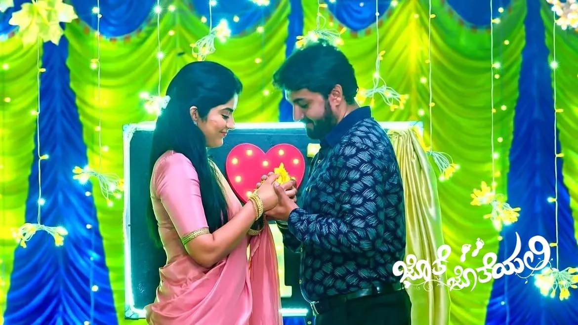 Watch Jothe Jotheyali TV Serial 10th May 2023 Full Episode 946 Online ...