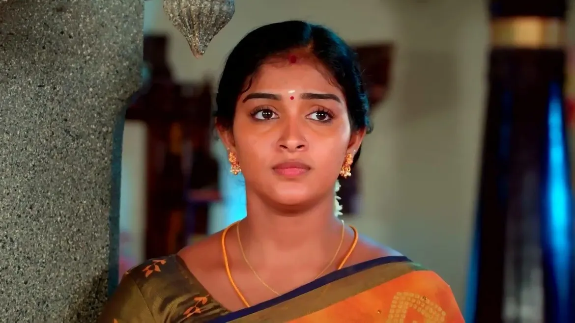 Watch Dharmalingam's Promise to Karthikeyan | Karthigai Deepam ...