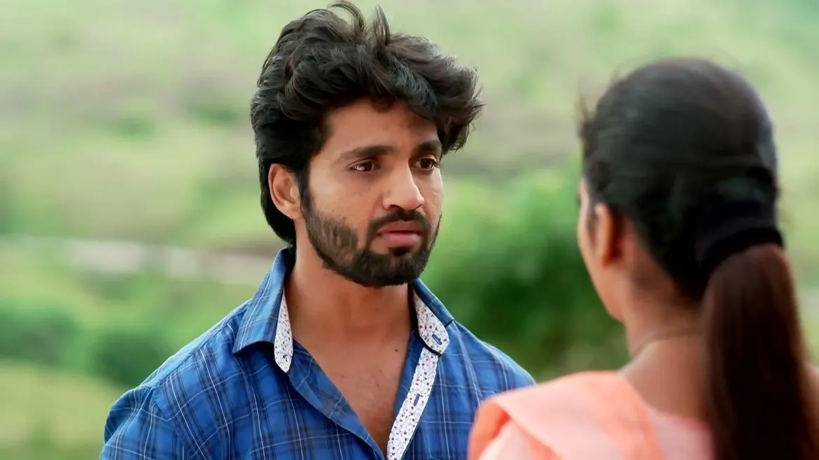 Watch Appi Convinces Arjun | Appi Amchi Collector Appi Amchi Collector ...