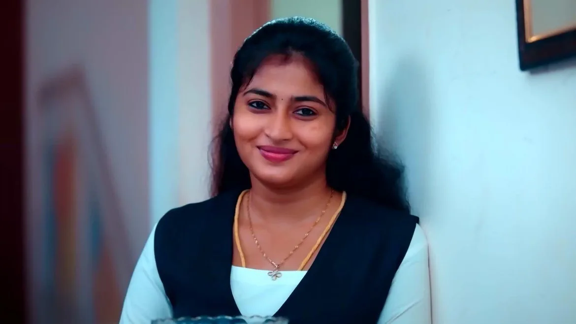 Watch Peranbu TV Serial Webisode of 1st November 2023 Online on ZEE5
