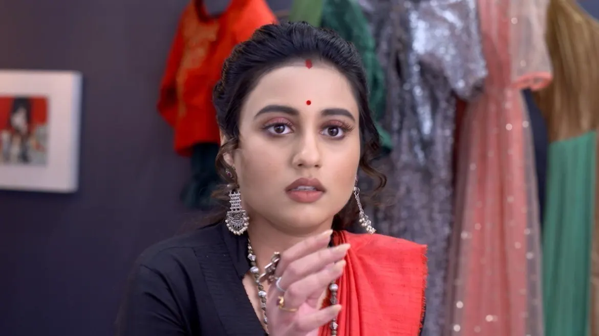 Watch Radhika TV Serial 17th January 2022 Full Episode 266 Online on ZEE5