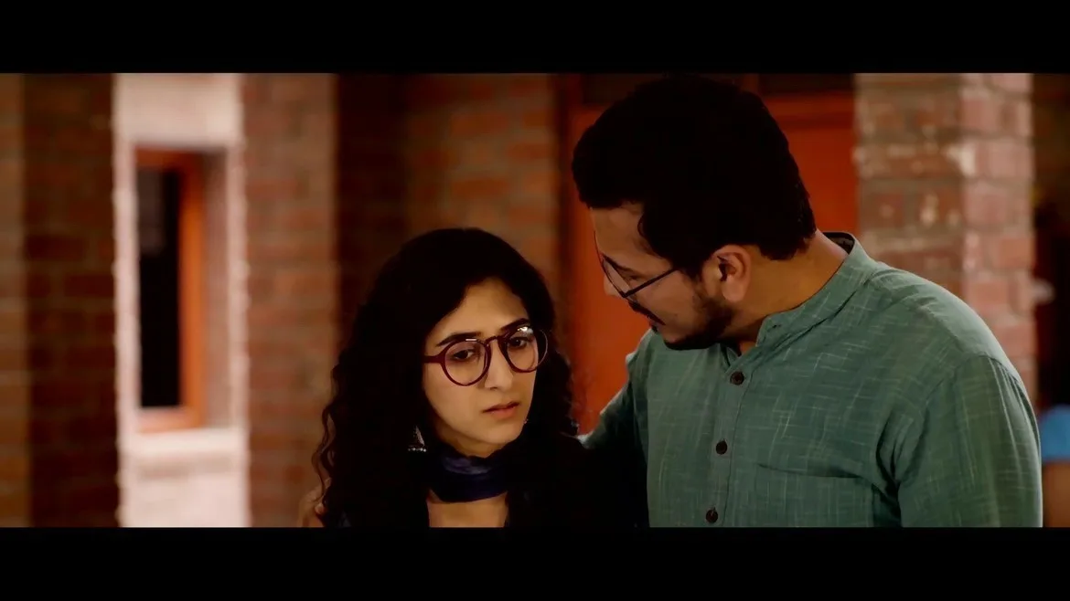 Watch Engineering Girls Season 1 E1 - Practical File online in HD on ZEE5