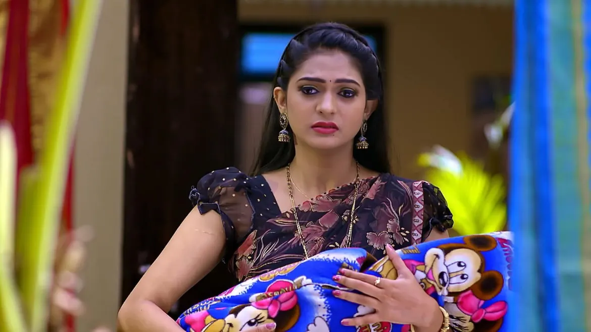 Watch Inti Guttu TV Serial 7th July 2021 Full Episode 189 Online on ZEE5