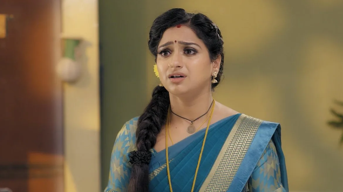 Watch Trinayani TV Serial 29th April 2021 Full Episode 38 Online on ZEE5