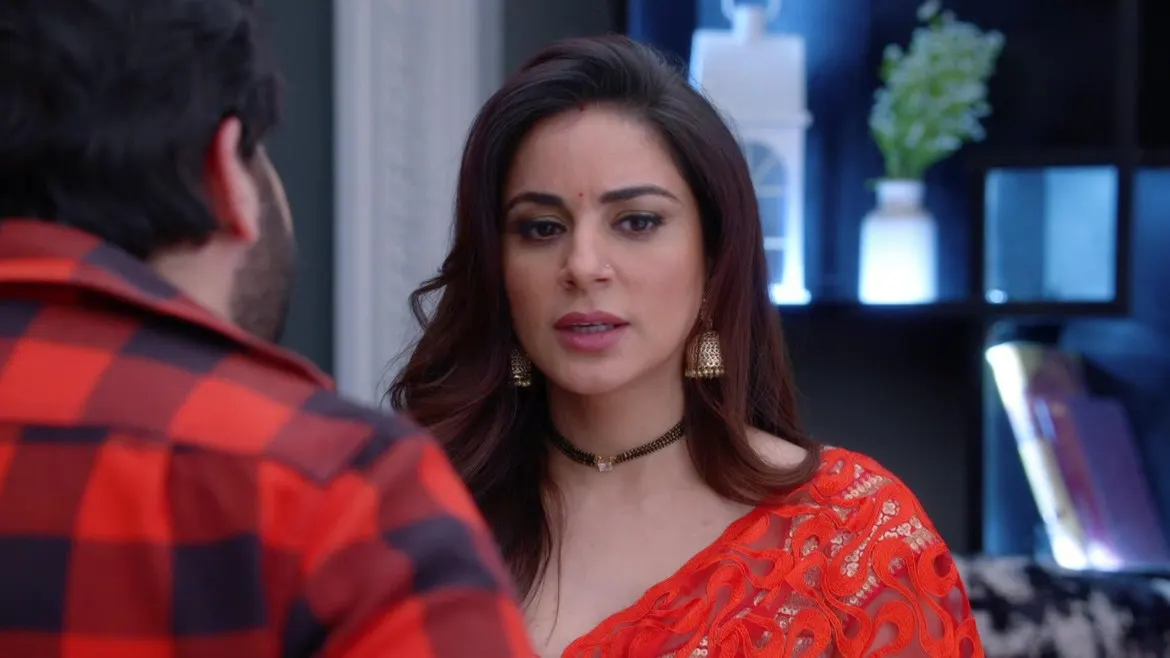 Watch Karan and Preeta lock horns for the wardrobe - Kundali Bhagya ...