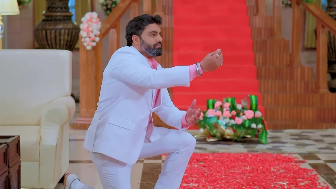 Watch Aryavardhan gears up to confess his love to Anu - Jothe Jotheyali ...