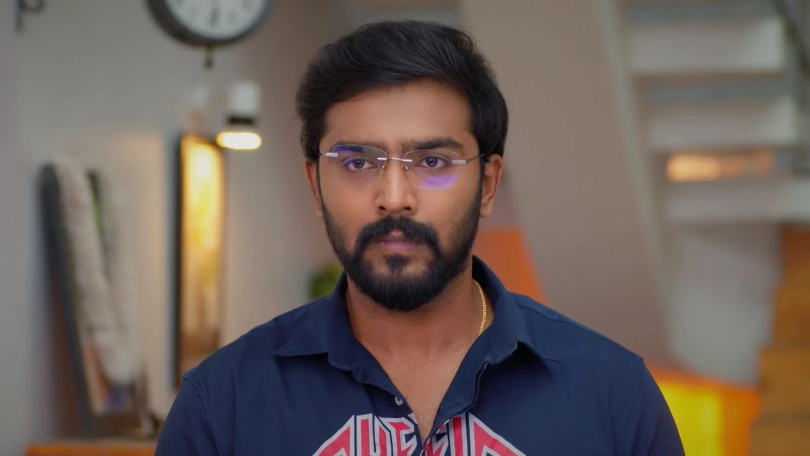 Watch Ninaithale Inikkum Latest Episodes Online Exclusively on ZEE5