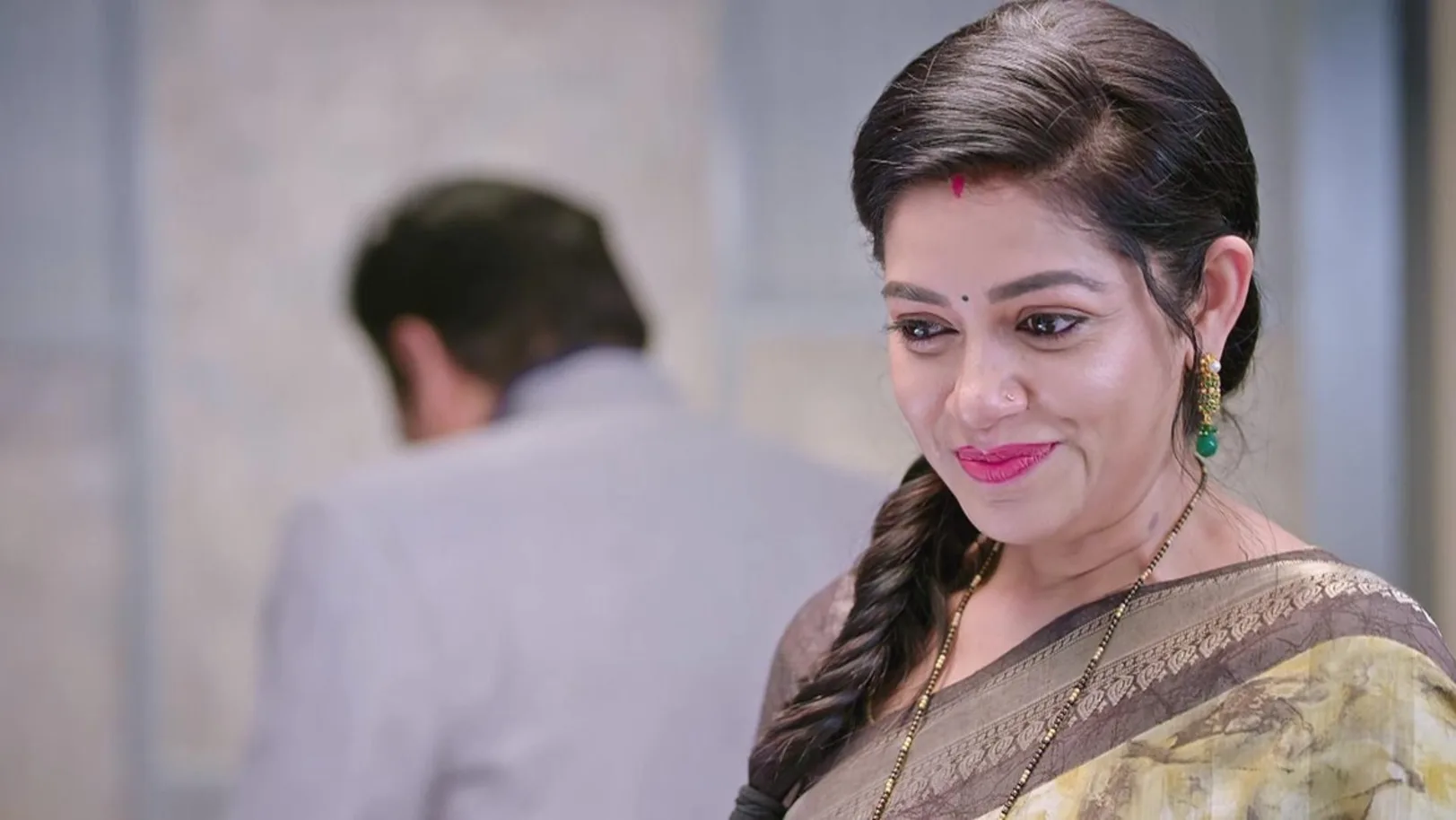 Watch Amruthadhaare Latest Episodes Online Exclusively on ZEE5