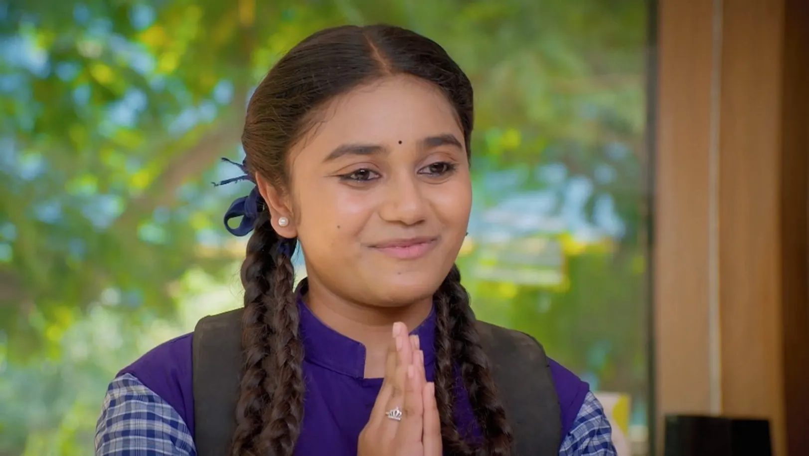Anna TV Serial Online - Watch Tomorrow's Episode Before TV on ZEE5