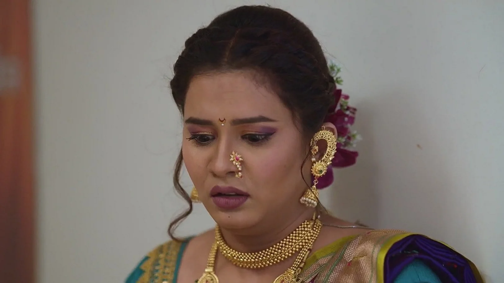 Savalyachi Janu Savali TV Serial Online - Watch Tomorrow's Episode ...