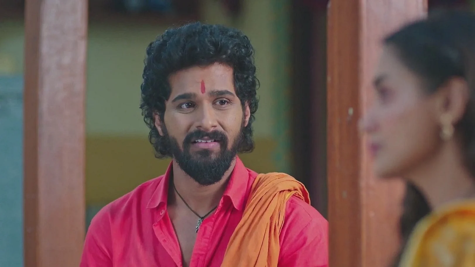 Watch Lakhat Ek Amcha Dada Latest Episodes Online Exclusively on ZEE5