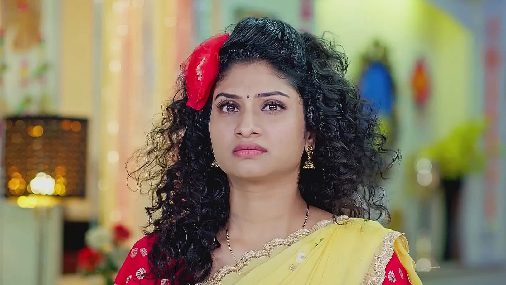 Trinayani TV Serial Online - Watch Tomorrow's Episode Before TV on ZEE5
