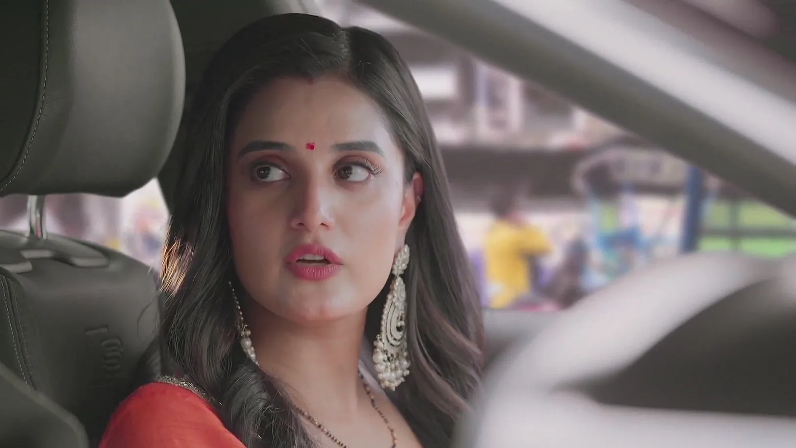 Watch Jaane Anjaane Hum Mile Latest Episodes Online Exclusively on ZEE5