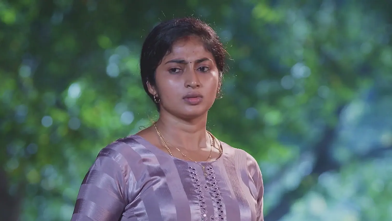 Veera TV Serial Online - Watch Tomorrow's Episode Before TV on ZEE5