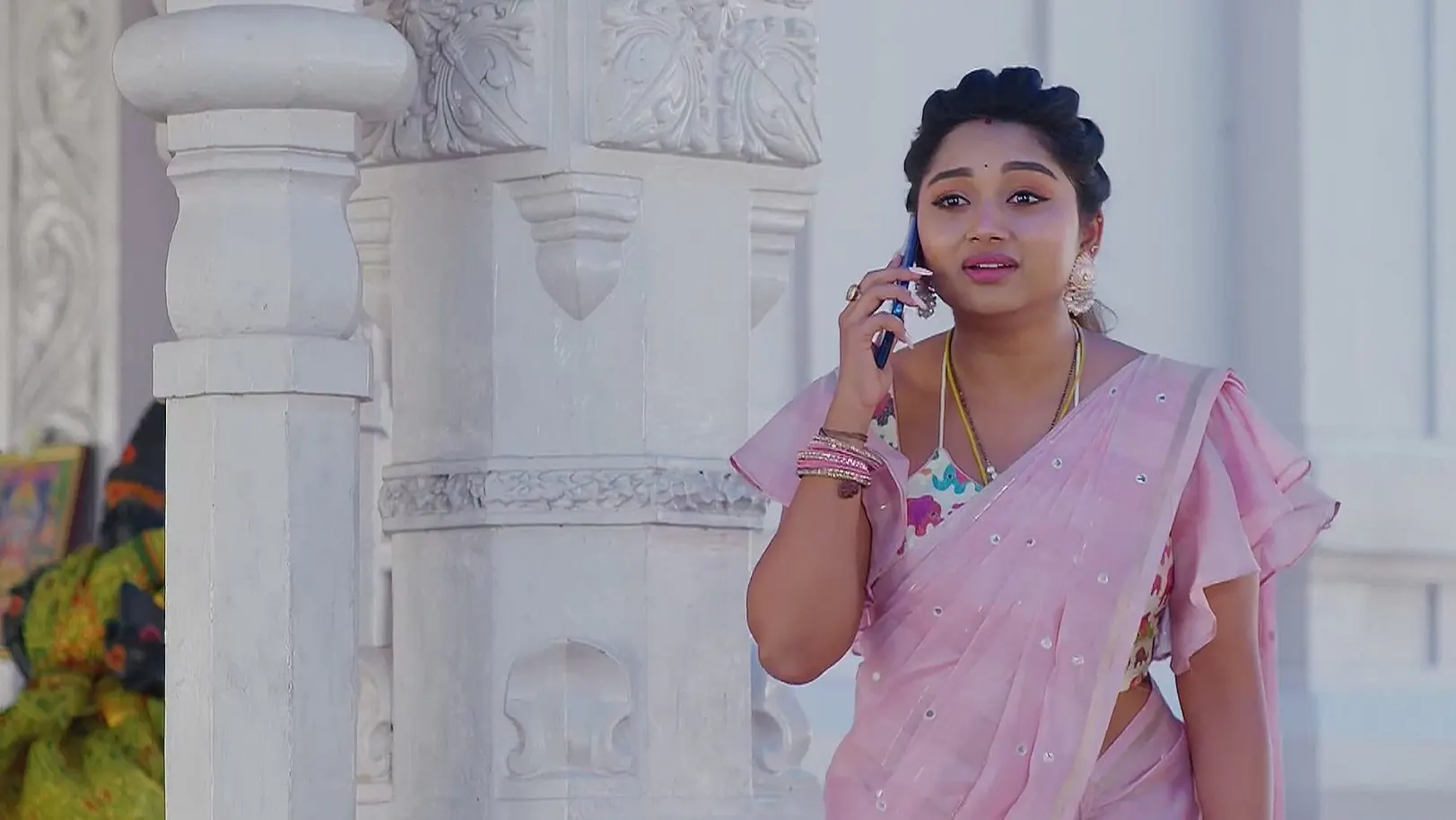 Padamati Sandhyaragam TV Serial Online - Watch Tomorrow's Episode ...