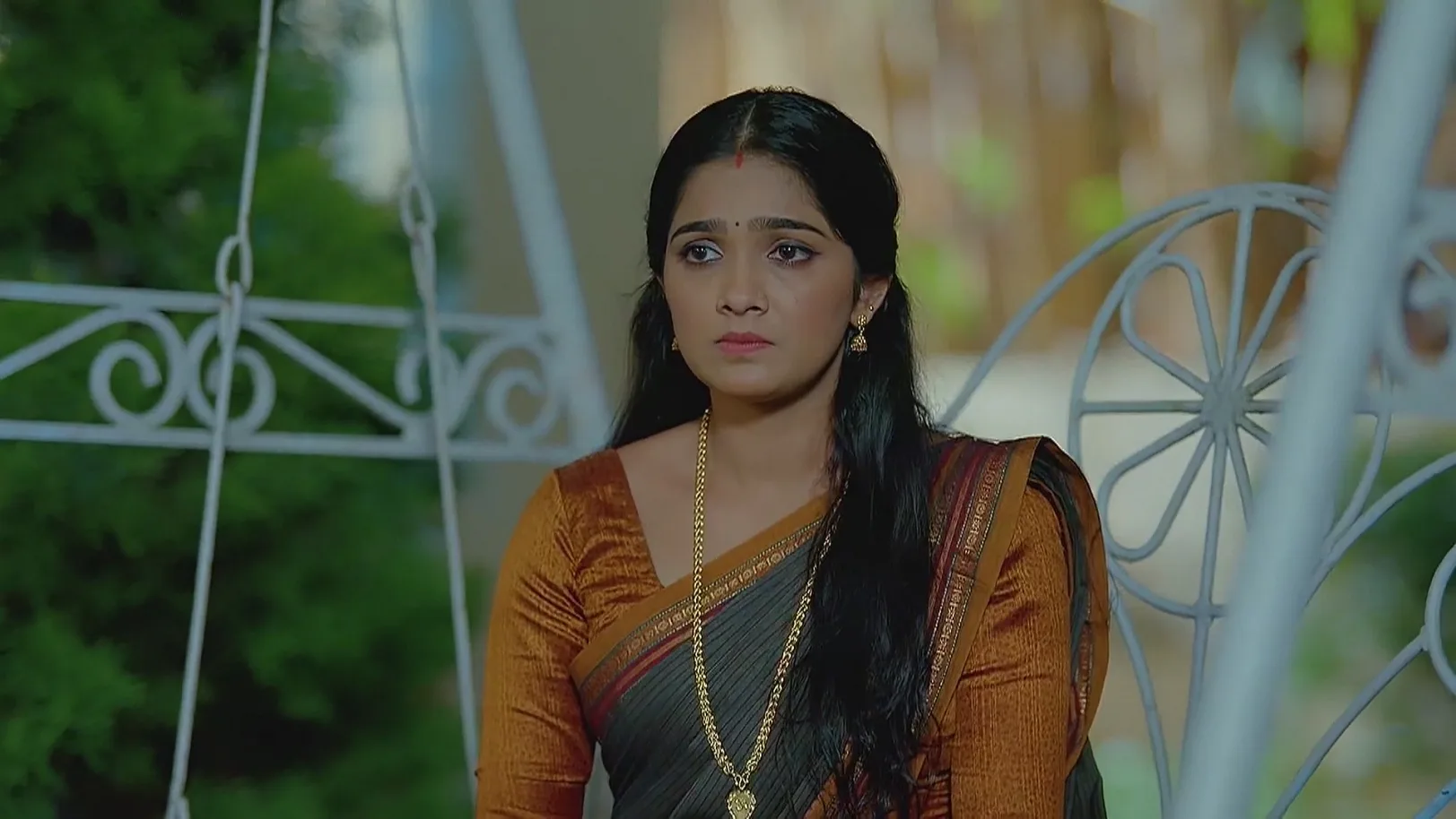 Mangalyam TV Serial Online - Watch Latest Show Episodes on ZEE5