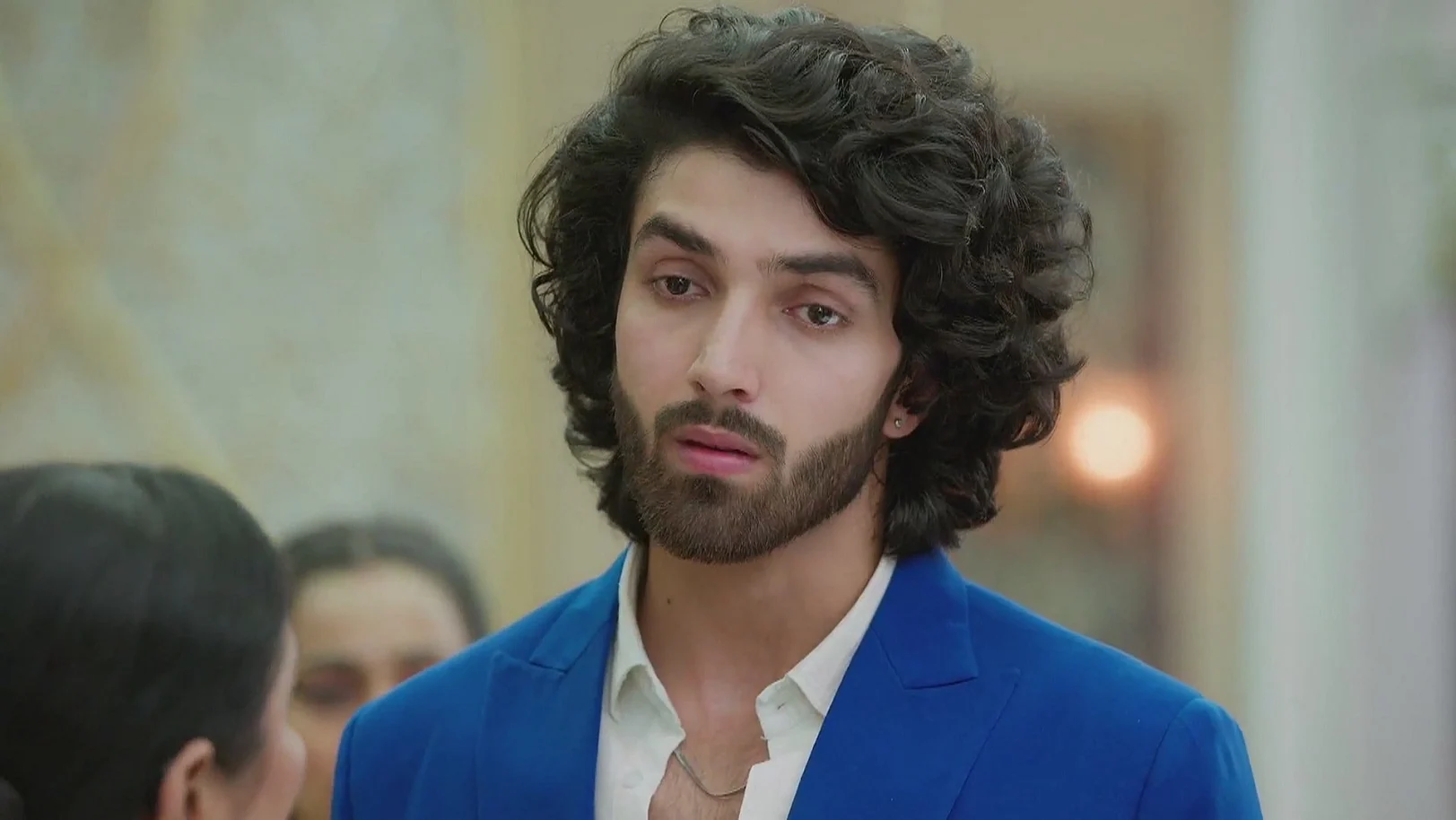 Watch Jaane Anjaane Hum Mile Latest Episodes Online Exclusively on ZEE5