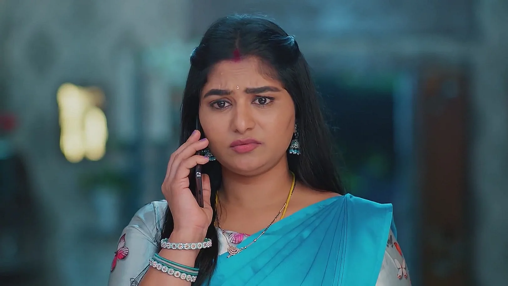 Meghasandesam TV Serial Online - Watch Latest Show Episodes on ZEE5