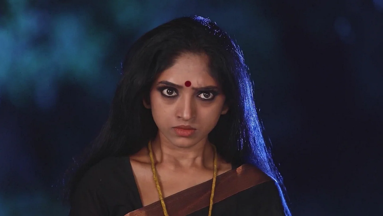 Watch Ninaithale Inikkum Latest Episodes Online Exclusively on ZEE5