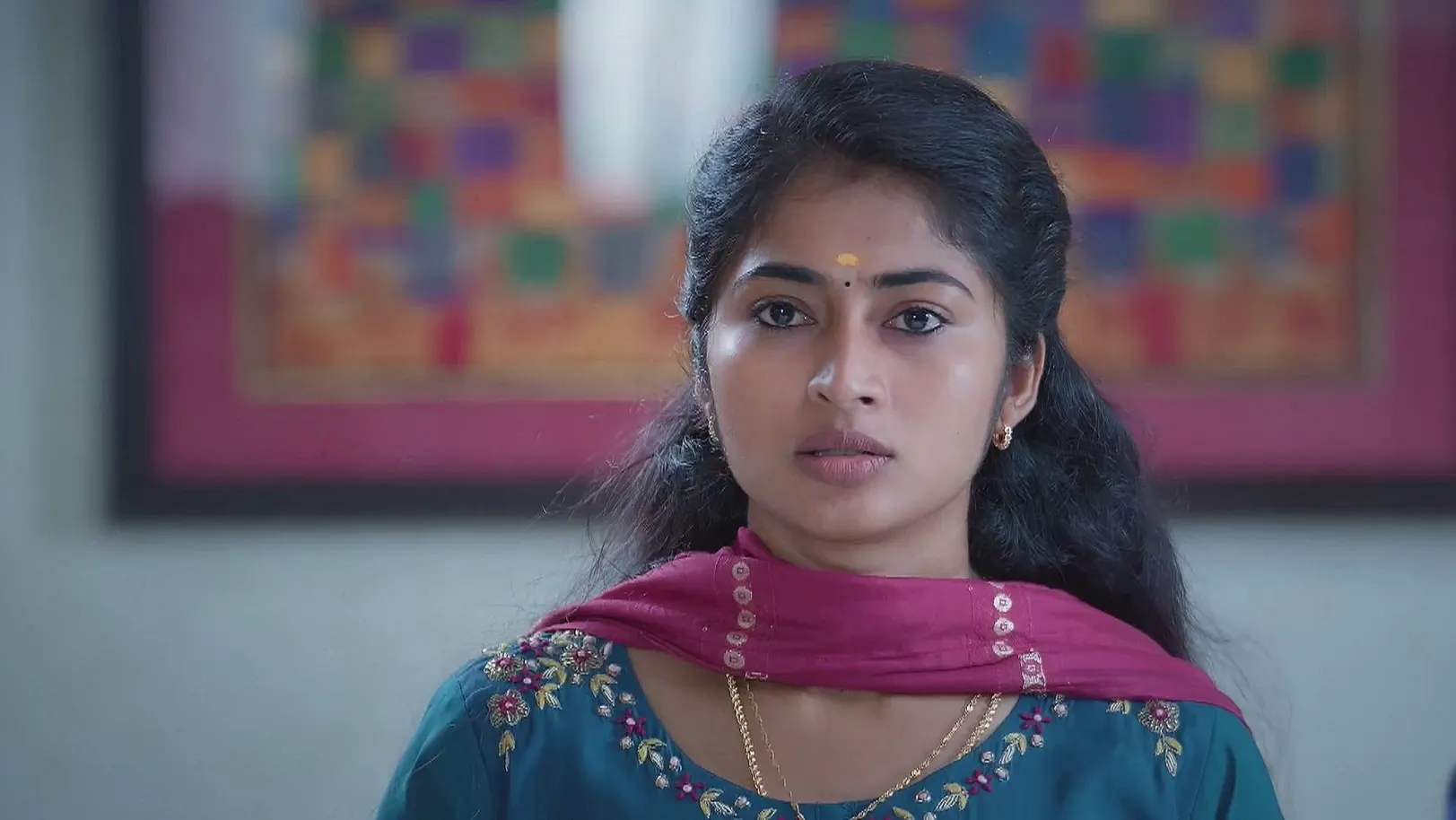 Watch Veera Latest Episodes Online Exclusively on ZEE5