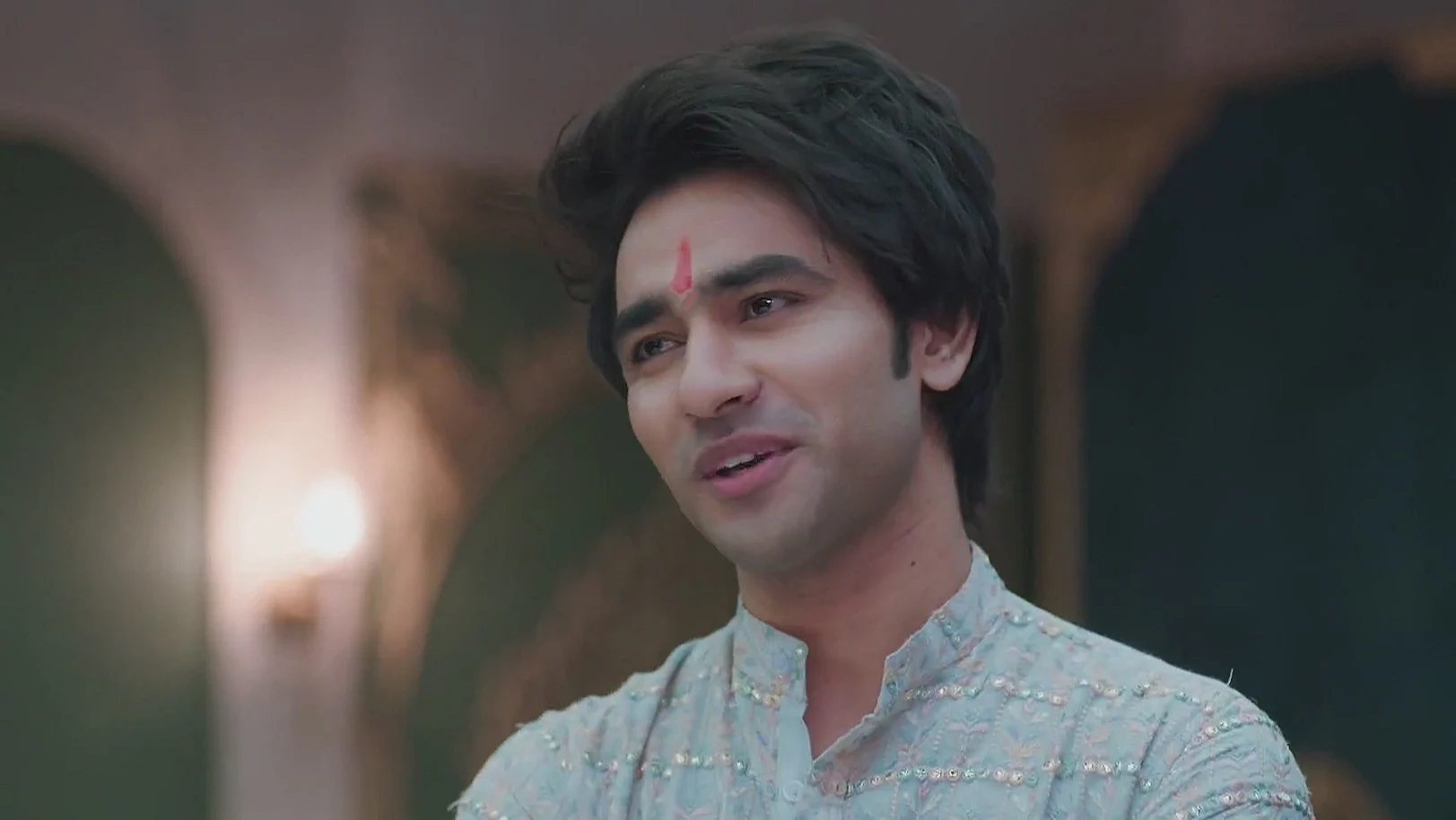 Watch Jaane Anjaane Hum Mile Latest Episodes Online Exclusively on ZEE5
