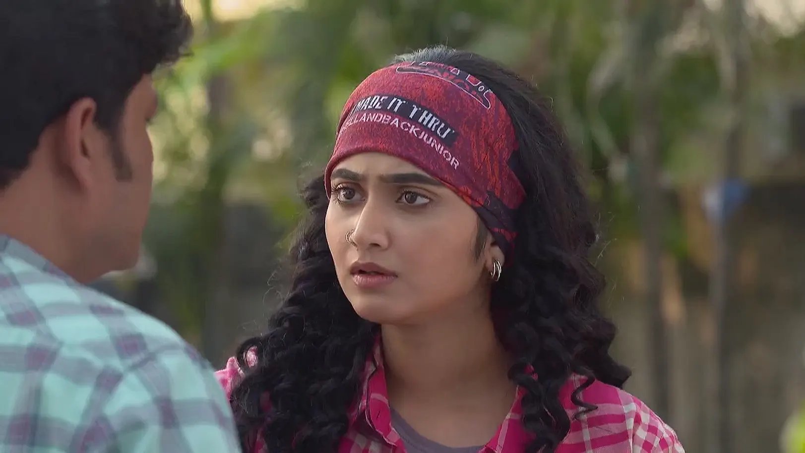 Watch Jagadhatri Latest Episodes Online Exclusively on ZEE5