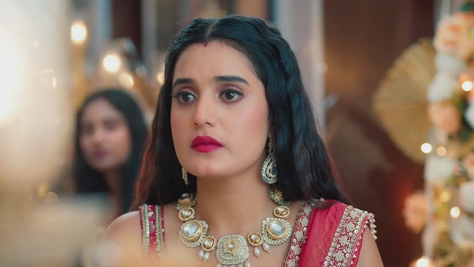 Vasudha TV Serial Online - Watch Latest Show Episodes on ZEE5