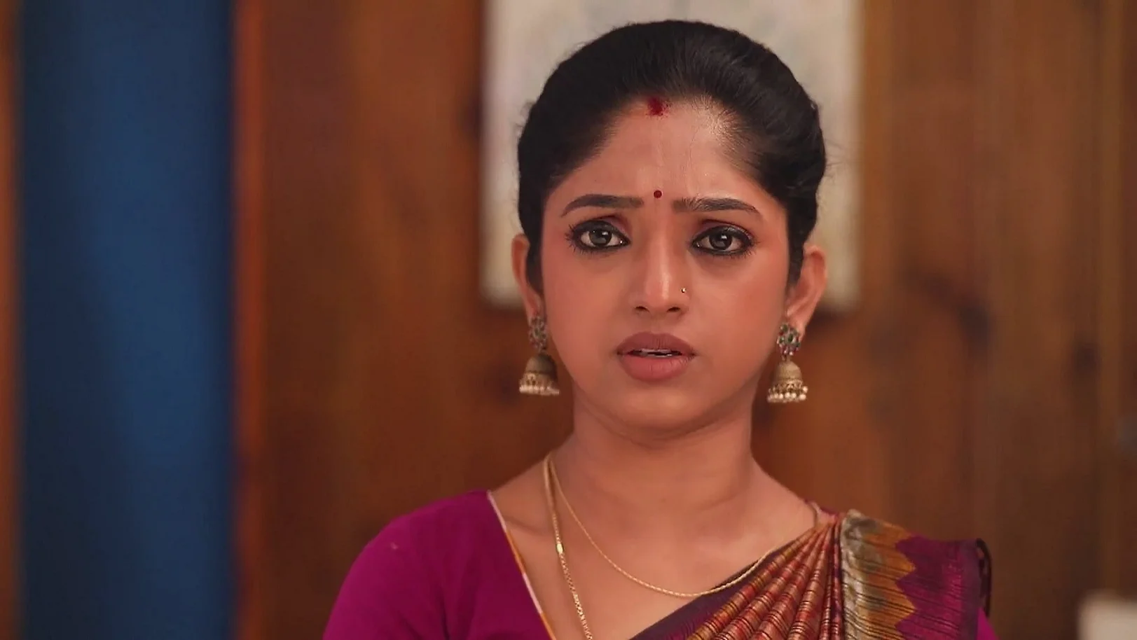 Ninaithale Inikkum TV Serial Online - Watch Latest Show Episodes on ZEE5