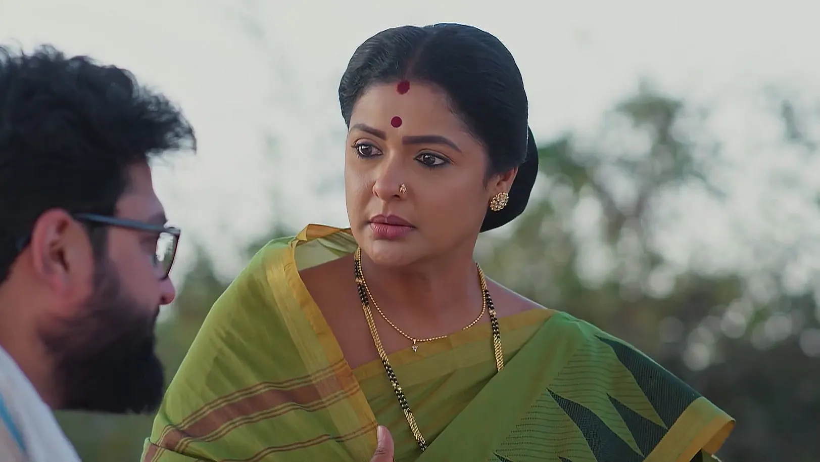 Padamati Sandhyaragam TV Serial Online - Watch Latest Show Episodes on ZEE5