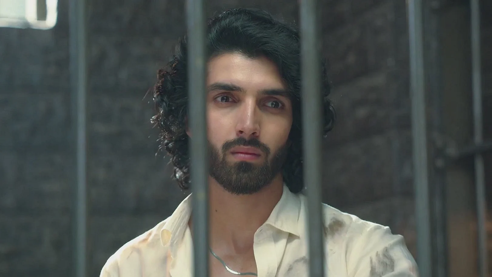 Jaane Anjaane Hum Mile TV Serial Online - Watch Latest Show Episodes on ...